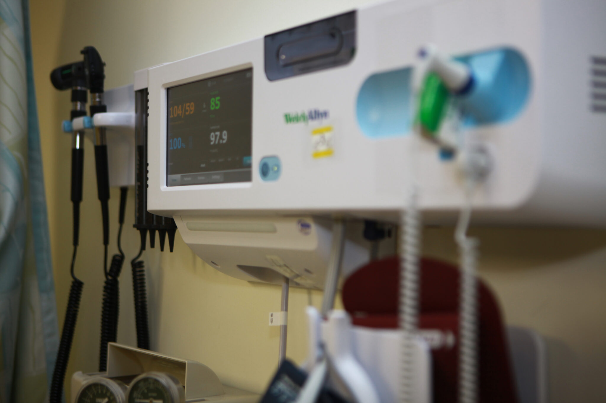 Patient Alleges Doctor Sexual Abuse at NY Urgent Care | Helping Survivors